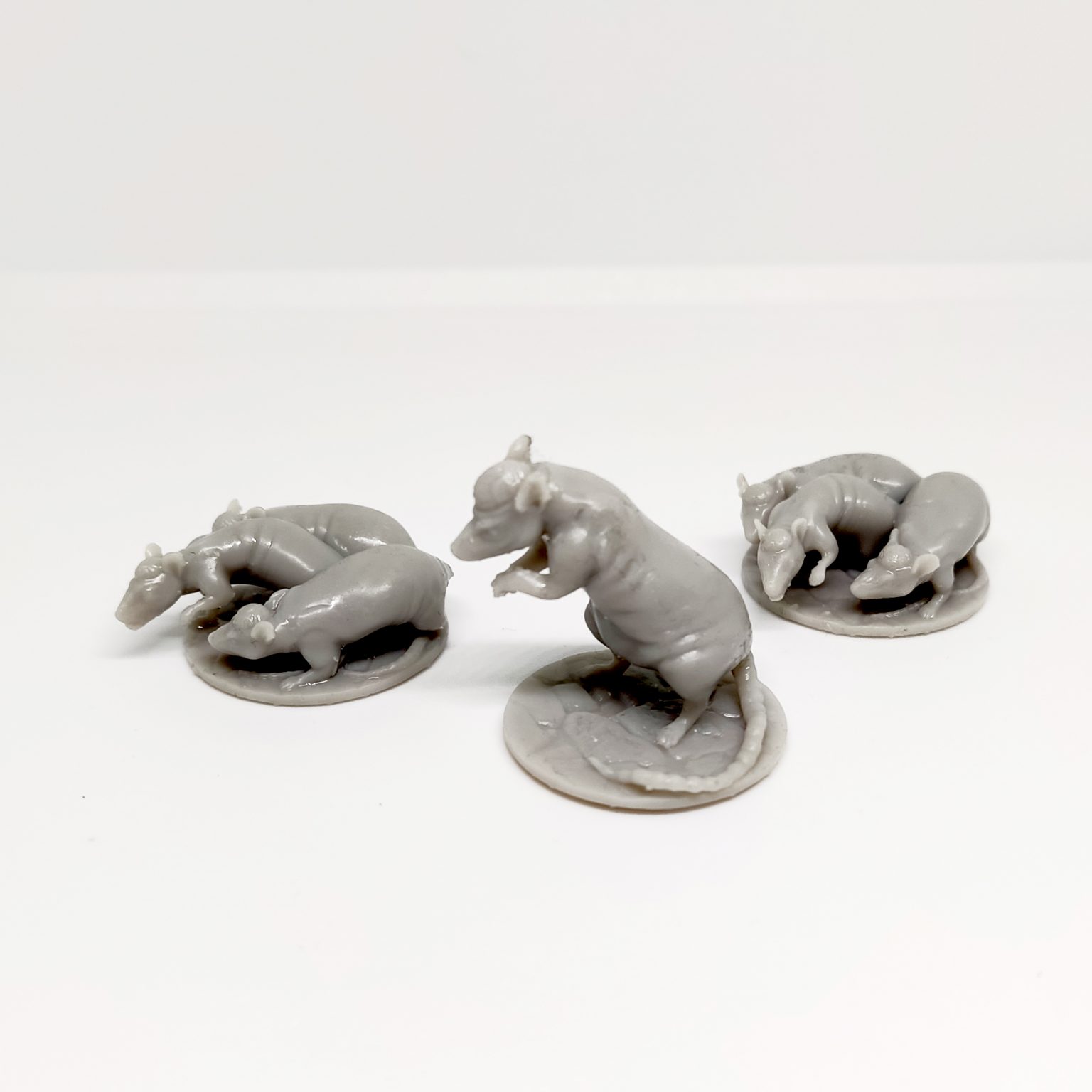 Ratas craneales (1 rata craneal + 2 enjambres de ratas craneales ...